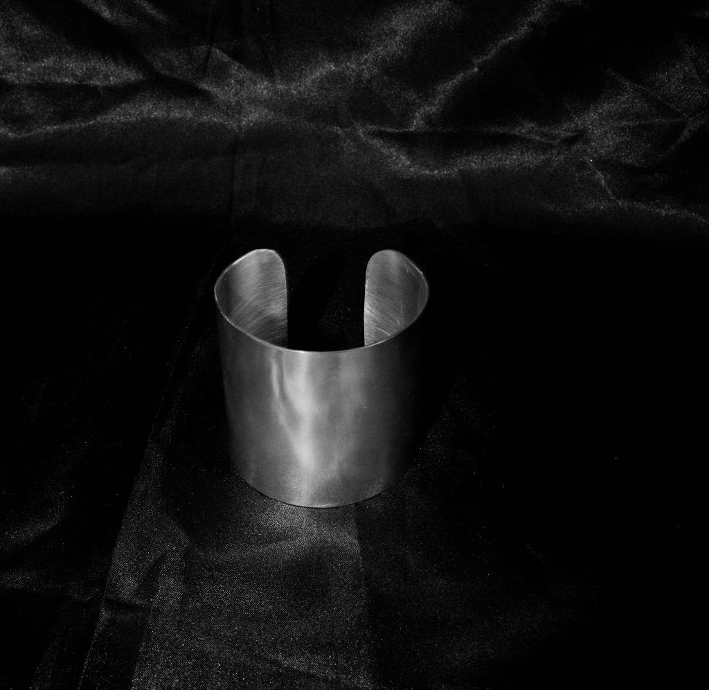 Armour Metal Cuff - Chains of Metal
