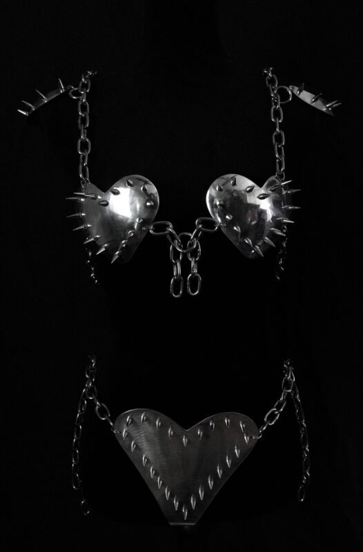 Hera Spiked Heart Metal Armor - Full Set - Chains of Metal