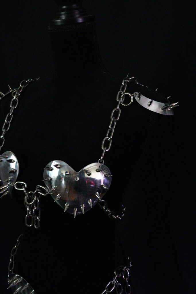 Hera Spiked Heart Metal Armor - Full Set - Chains of Metal