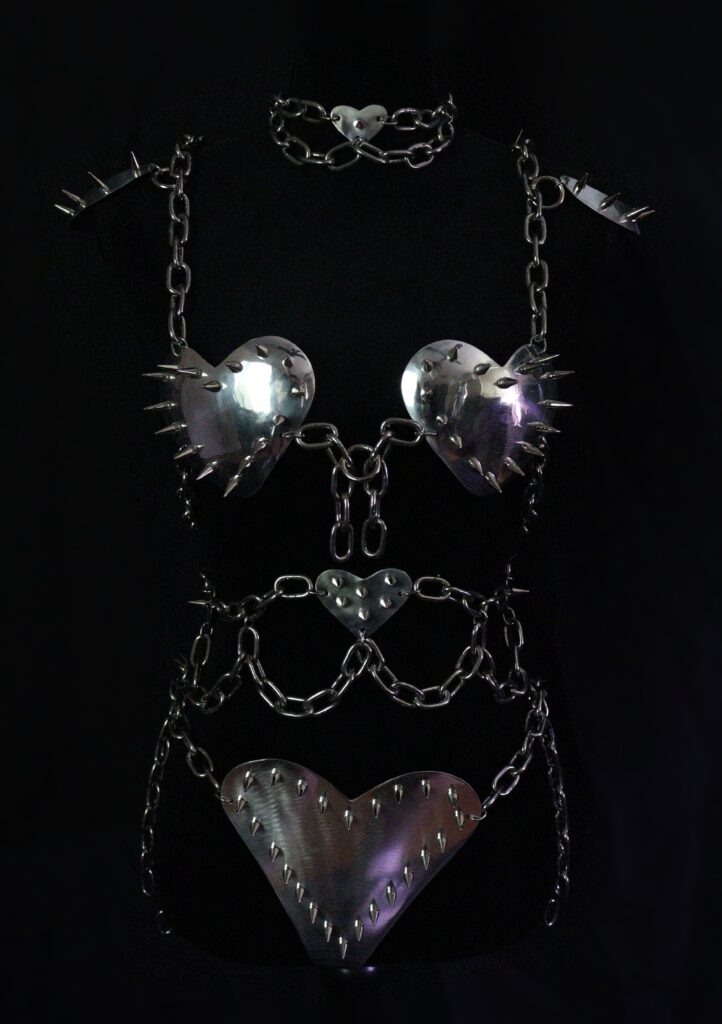 Hera Spiked Heart Metal Armor - Full Set - Chains of Metal